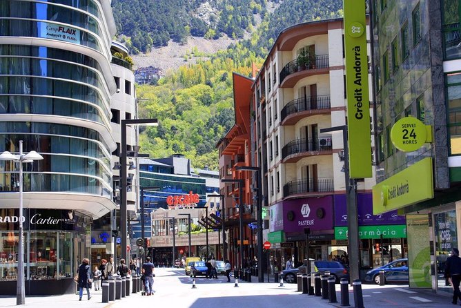 Andorra Private Tour: Sightseeing, Shopping & Traditional Lunch - Who Would Love This Tour?