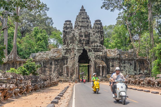 Angkor Adventure Vespa Tour - Inclusive local snacks & Lunch - The Sum Up: Who Should Consider This Tour?