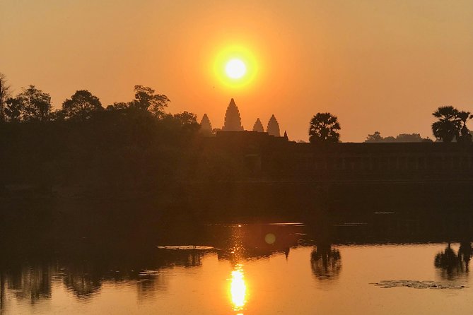 Angkor Jeep Tour with Sunset & Sunrise - What Makes This Tour Special