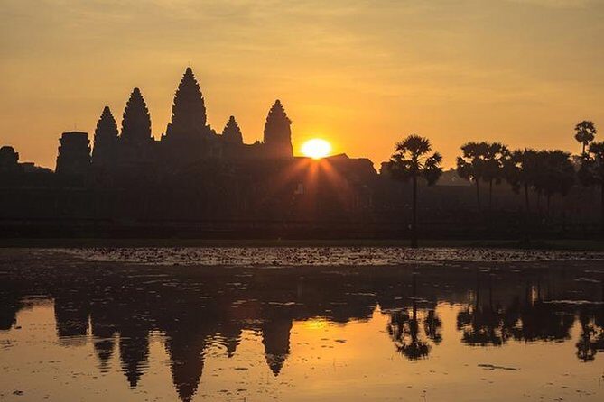 Angkor Park Small, Big Circuit and Banteay Srei Tour in 2 Days - Day Two: Sunrise & the Big Circuit