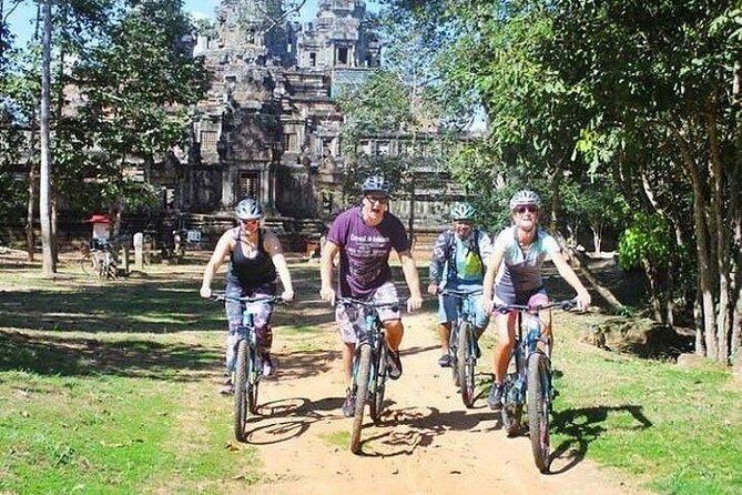 Angkor Sunrise Bike Tour with Breakfast & Lunch - Cycling Through the Heart of Angkor
