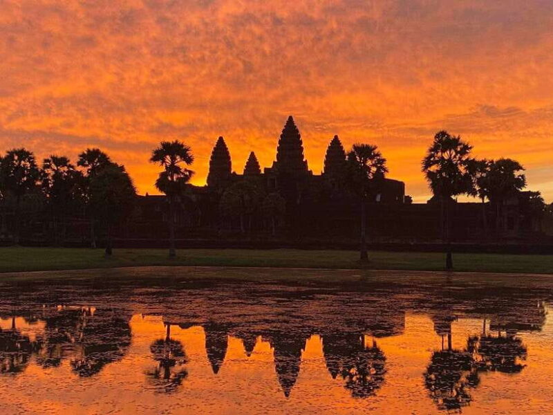 Angkor Wat 2-Day complex Sun rise & Sun set with Guided Tour - Guides: The Heart of the Experience