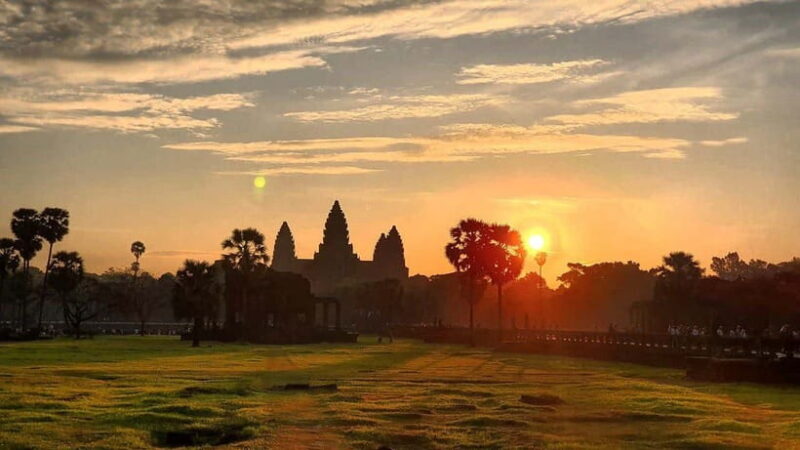 Angkor Wat : 2-Day Private Tours For Family - The Itinerary: A Day-by-Day Breakdown