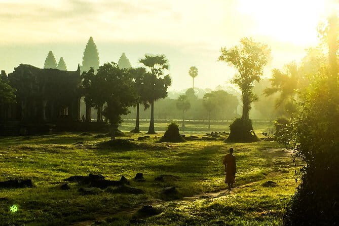 Angkor Wat & Banteay Srei 1-Day Tour - Value and Cost Analysis