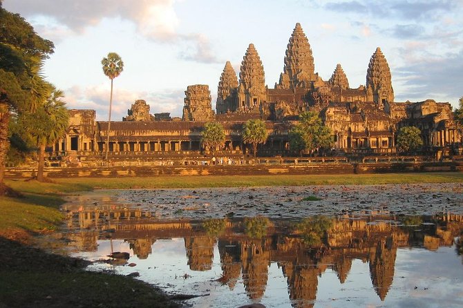Angkor Wat Day Tours And Sunset - Authentic Experiences and Traveler Feedback
