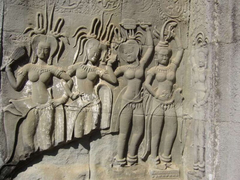 Angkor Wat Full-Day Private Tour with Sunrise - Key Points