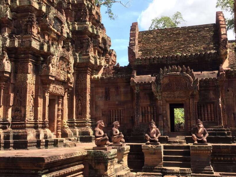 Angkor Wat, Small Circuit Private Tour with Banteay Srei - Key Points
