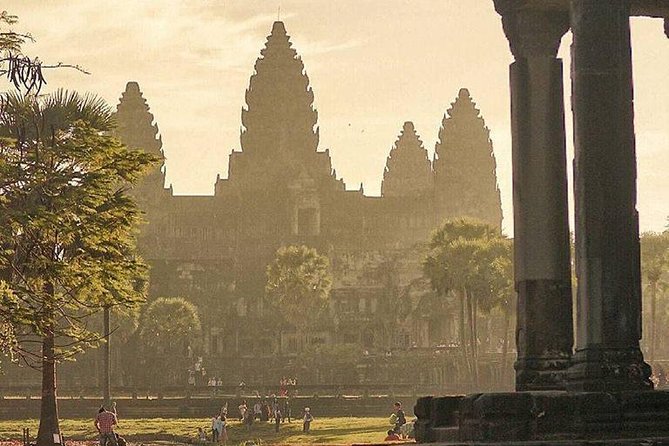 Angkor Wat Small-Group Sunrise Tour from Siem Reap - The Sum Up
