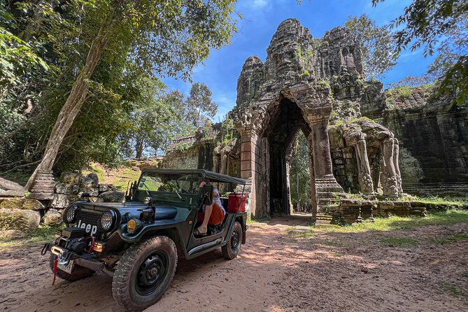 Angkor Wat Sunrise and Market Tour by Jeep - Local Markets and Return to Siem Reap