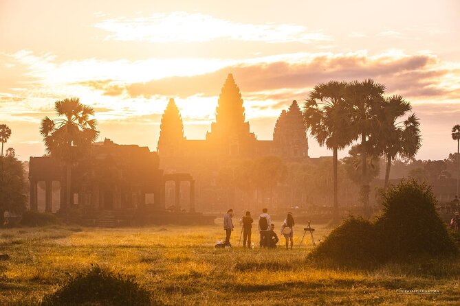 Angkor Wat Sunrise Guided Join-In Tour - Who Should Consider This Tour?