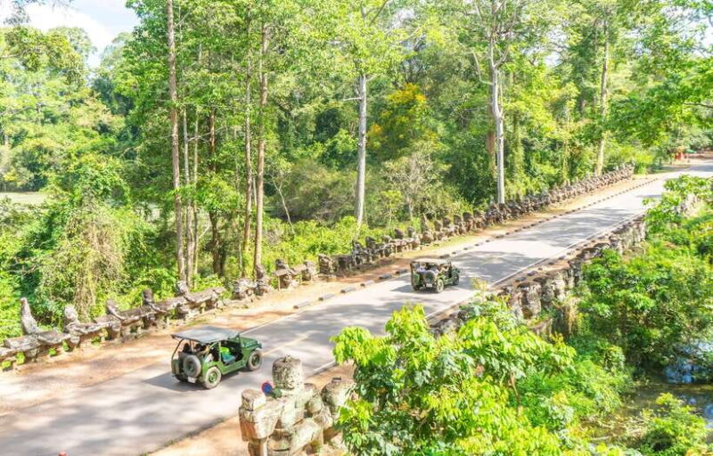 Angkor Wat: Sunrise Jeep Tour with Breakfast and Lunch - FAQ
