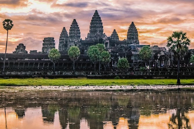Angkor Wat Sunrise Private Tour by Tuk Tuk - Practical Details and Tips