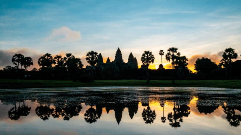 Angkor Wat Sunrise Private Tour - Key Points