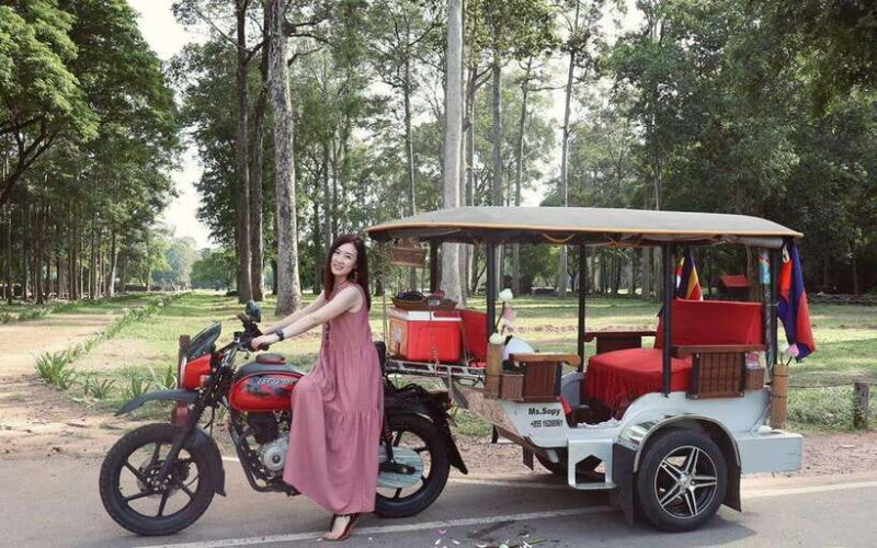 Angkor Wat Sunrise Private Tuktuk Tour in Siem Reap - Key Points
