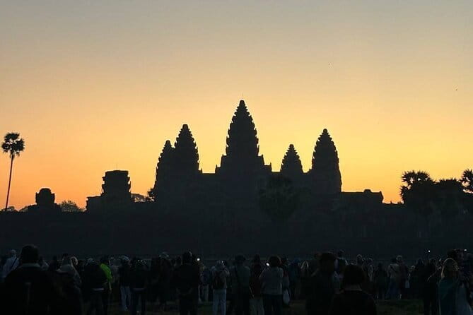 Angkor Wat Sunrise Small-Group 1-Day Tour from Siem Reap - A Detailed Look at the Tour
