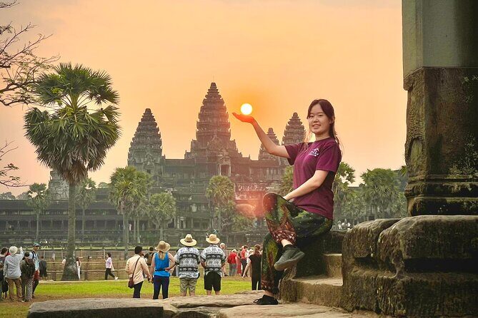 Angkor Wat Sunrise, Ta Promh, Banteay Srei, Bayon Private Tour - Exploring the Angkor Experience in Depth