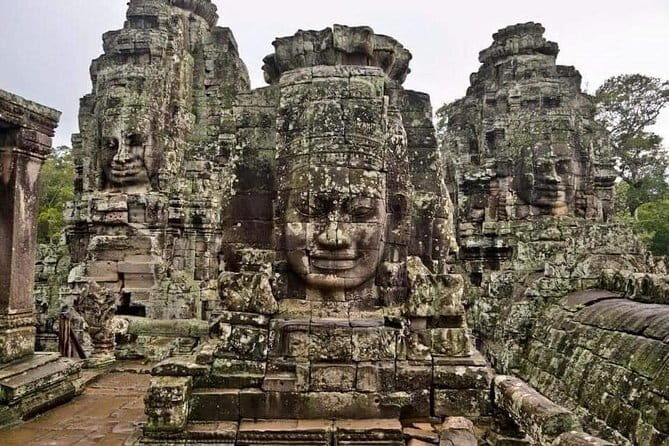 Angkor Wat Sunrise Tour: 2.5 Days with Tonle Sap Lake - Day 2: Discovering the Temples of Angkor
