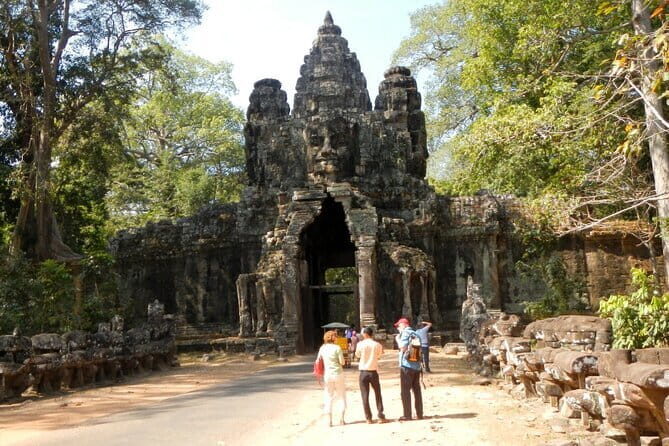 Angkor Wat Sunrise Tour: 2.5 Days with Tonle Sap Lake - The Value and Practical Aspects