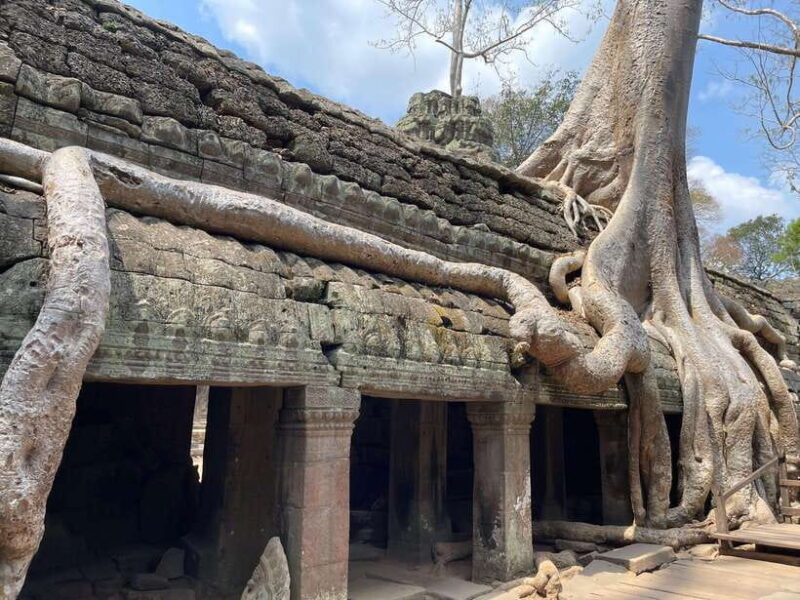 Angkor Wat Sunrise Tour in Siem Reap Small-Group - The Grande Finale at Bayon