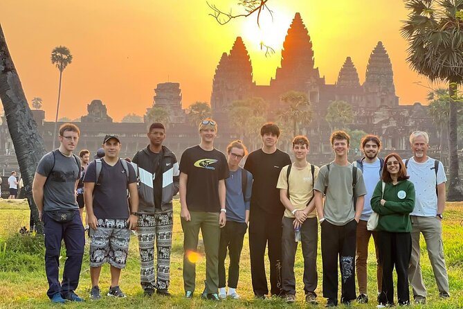 Angkor Wat Sunrise tour with Small - Group and Guide tours - Practical Details and Tips
