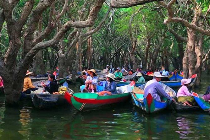 Angkor Wat Temples & Tonle Sap Lake Private Day Tour - Key Points