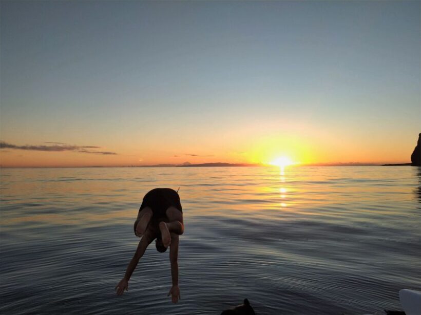 Angra do Heroísmo: Sunset Cruise with Local Drinks - Who Will Love This Tour?