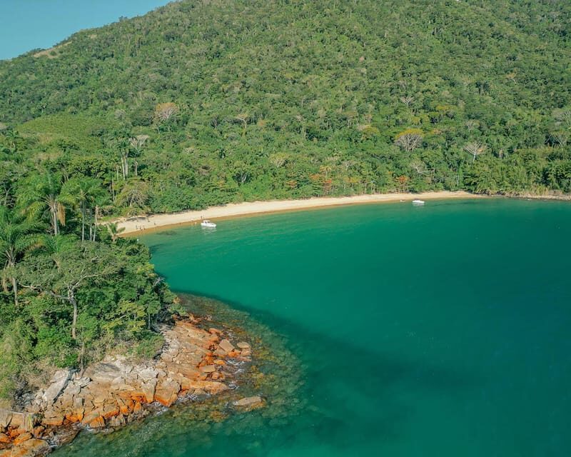 Angra dos Reis: A Day of Natural Wonders - Exploring Angra dos Reis: The Costa Verde Gem