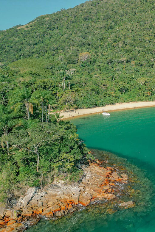 Angra dos Reis: A Day of Natural Wonders - Who Will Love This Tour?