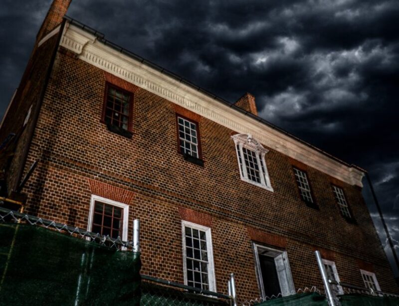 Annapolis: Ghosts of the Harbor & Old Town Tour - Authenticity and Fun