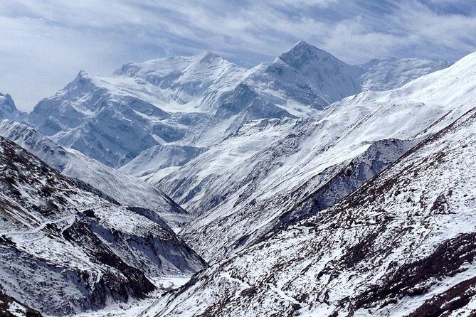 Annapurna Circuit Trek - The Higher Sections: Spectacular Mountain Views