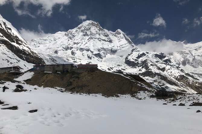 Annapurna Circuit Trek - Transportation and Accommodations