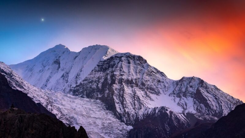 Annapurna Circuit Trek: Short 10 Days Full Board Package - Authentic Experiences & Authenticity