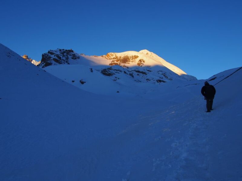 Annapurna Circuit Trekking 13 Days - Authenticity and Cultural Encounters
