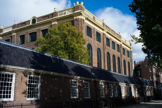 Anne Frank Walking Tour and Jewish Quarter in EN/DE/ES/IT - Who Will Love This Tour?