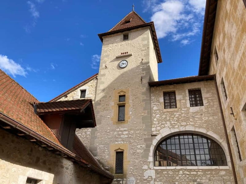 Annecy : architectural guided tour of the Venice of the Alps - Analyzing the Price and Value