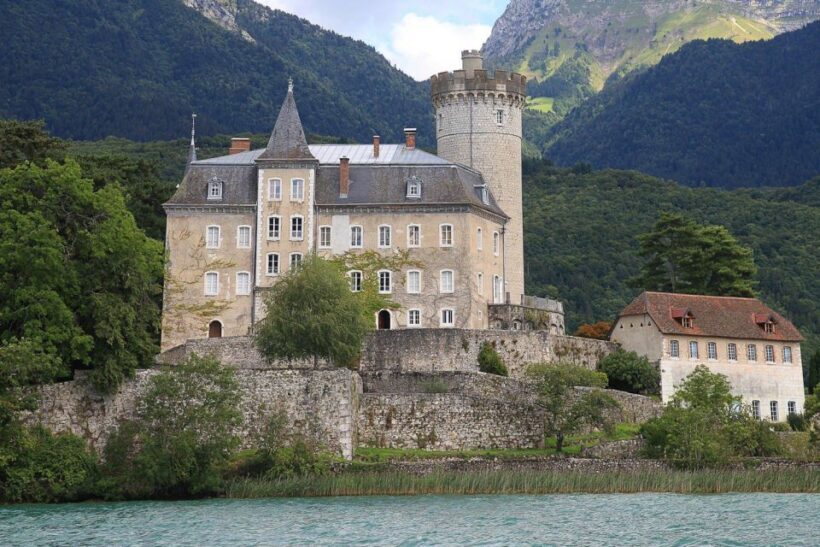 Annecy: Private Guided Tour - Discover "Venice of the Alps" - Practical Tips for Booking and Enjoying Your Tour