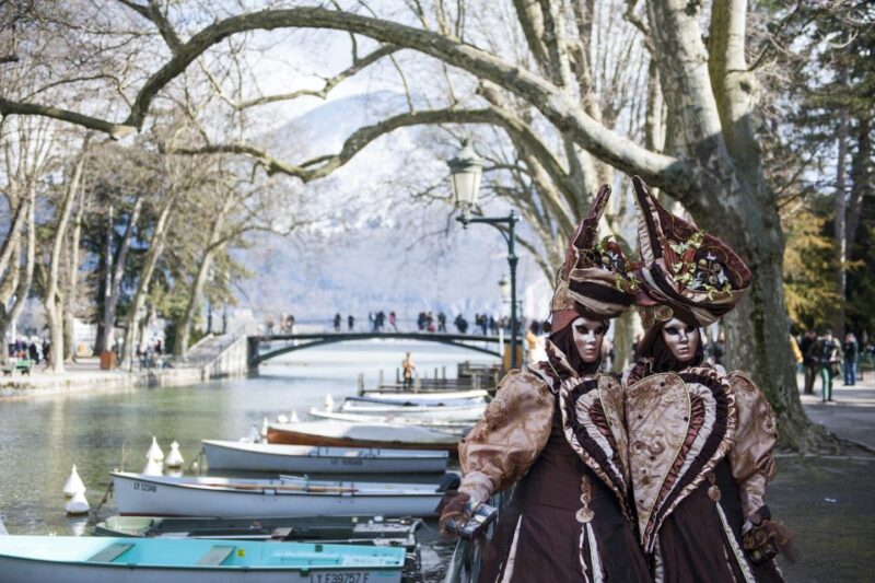 Annecy Private Guided Tour From Geneva - Exploring Local Markets and Charming Streets