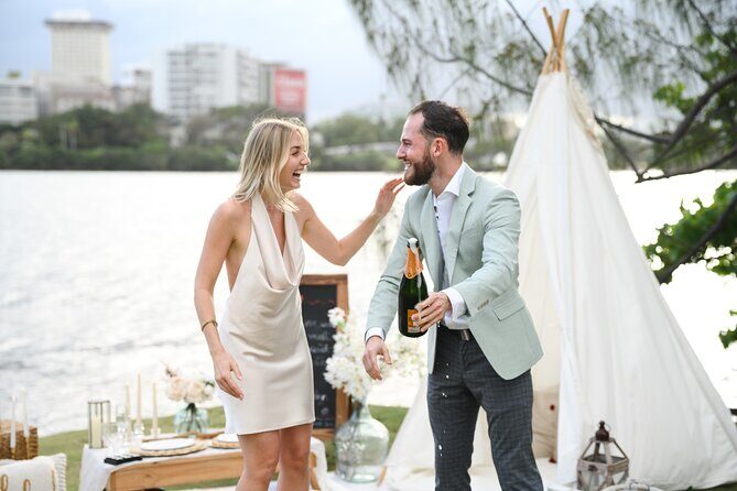 Anniversary Photoshoot at the Beach - FAQ