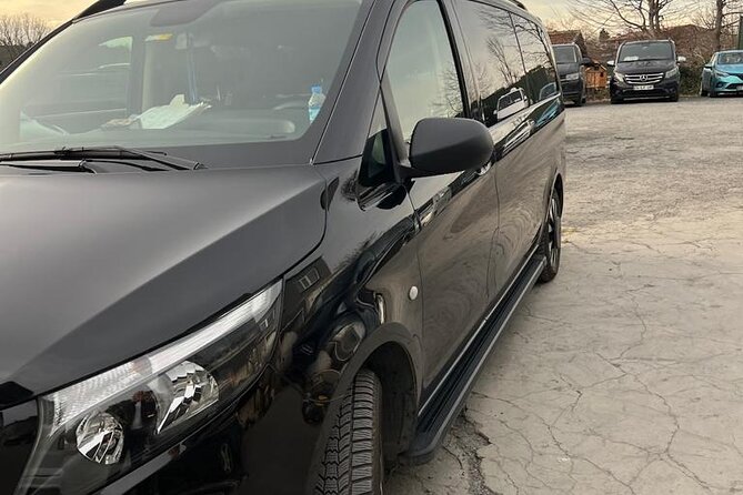 Antalya Airport AYT Transfers to Kiris Hotels - A Closer Look at the Transfer Experience