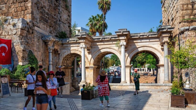 Antalya: Aquarium and Old Town Guided Tour - What Reviewers Say