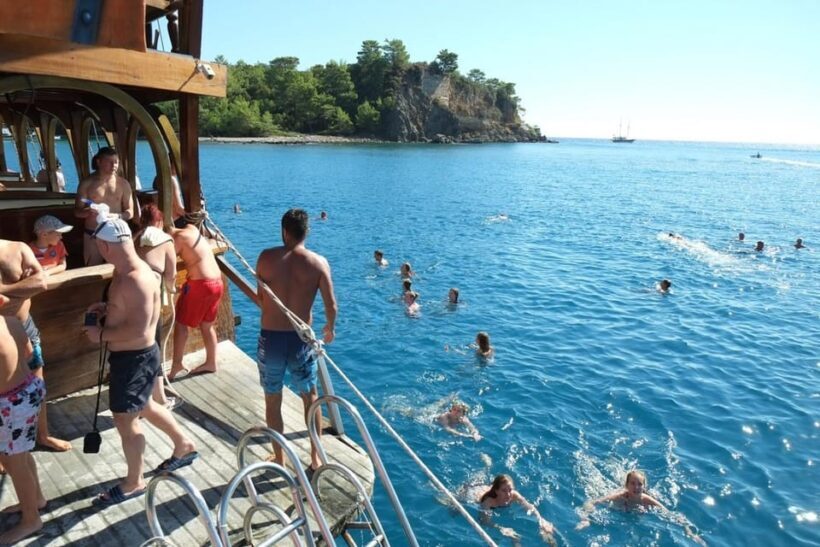 Antalya: Beach & Waterfalls Boat Trip w/ Lunch & Soft Drinks - FAQs