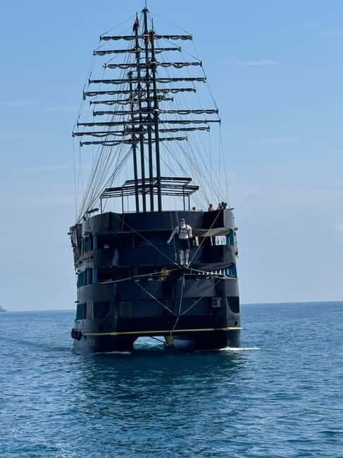 Antalya/Kemer: Boat Tour Visit Caves and Bays With Lunch - Entertainment and the Return Leg