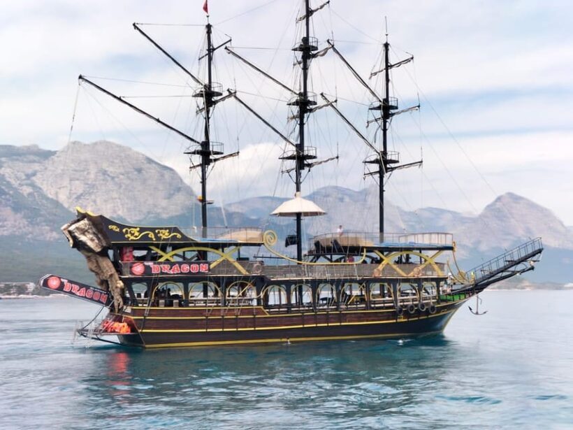 Antalya/Kemer'den: Öle Yemekli Köpük Partili Tekne Turu - Who Will Enjoy This Tour?