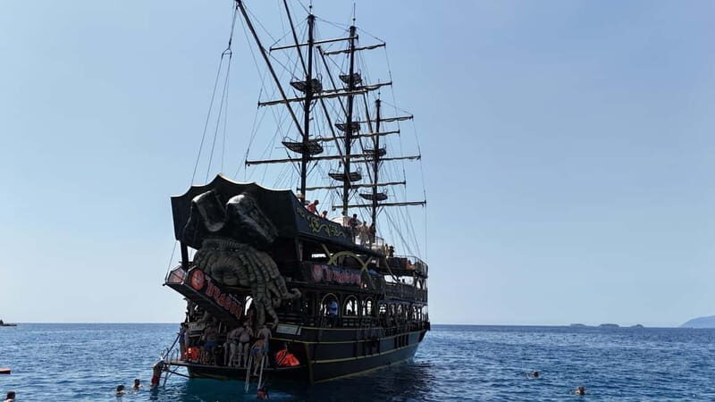 Antalya/Kemer'den: Öle Yemekli Köpük Partili Tekne Turu - The Sum Up