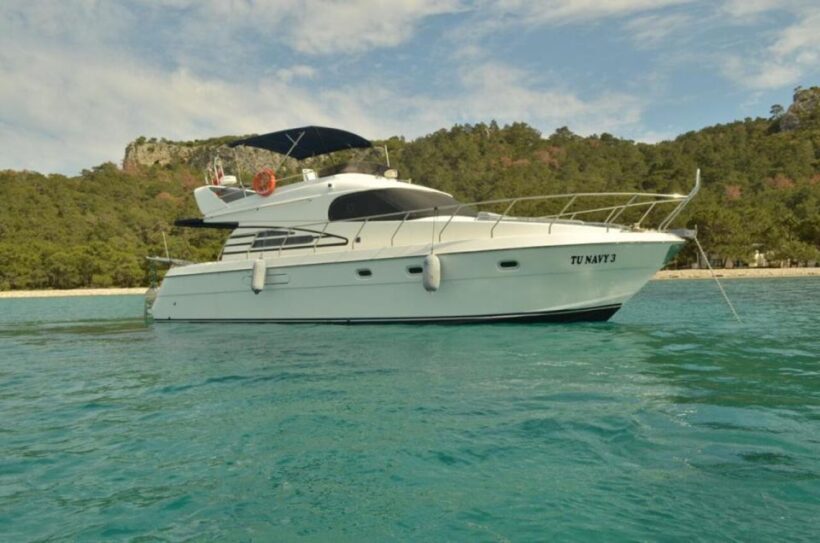 Antalya: Private Yacht Tour with 3 Swim Stops and a Meal - Key Points