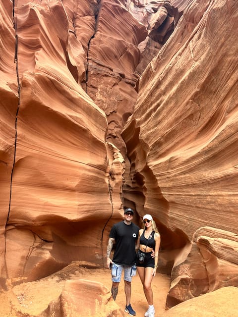 Antelope Canyon and Horseshoe Bend Vip small group tour - Key Points