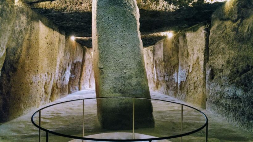 Antequera: Dolmens and El Torcal Tour with Transfer - A Closer Look at the Itinerary