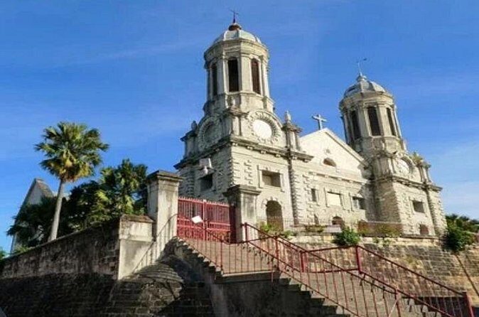 Antigua: The True Antiguan Experience with Lunch & Beverages - The Sum Up