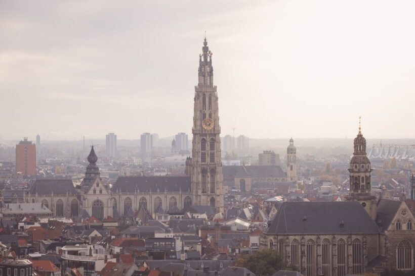 Antwerp: Insta-Perfect Walk with a Local - Exploring Antwerp in 90 Minutes: What to Expect