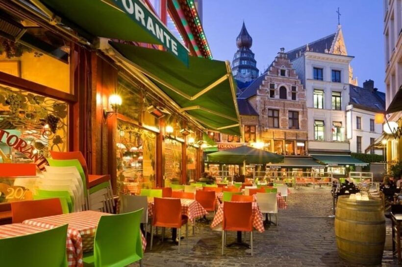 Antwerp: Must-See Attractions Private Walking Tour - An In-Depth Look at What’s Included